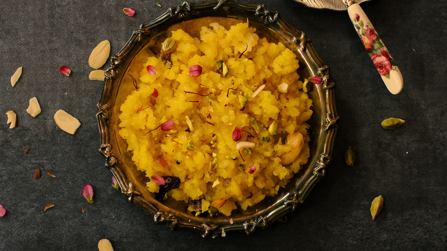 Gur Aur Suji Ka Halwa (Jaggery and Semolina Halwa) – Canezo